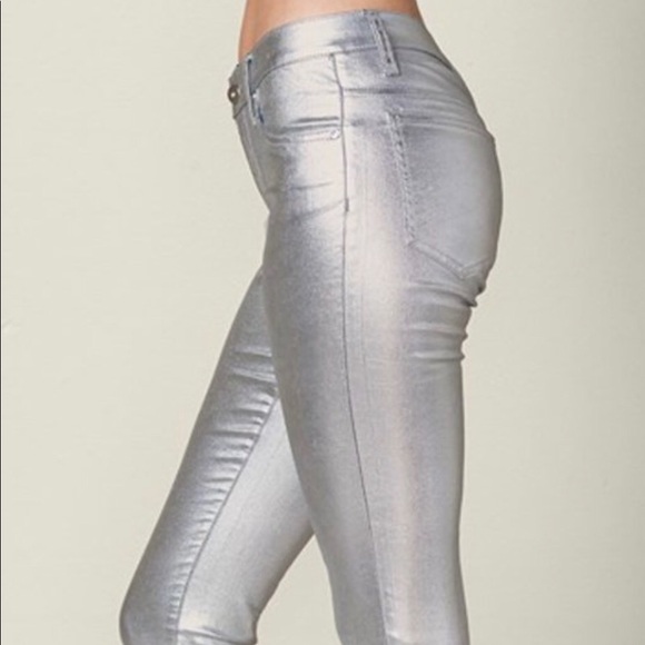 VENUS | Pants & Jumpsuits | Venus Silver Metallic Jeans Nwot Size 4 ...